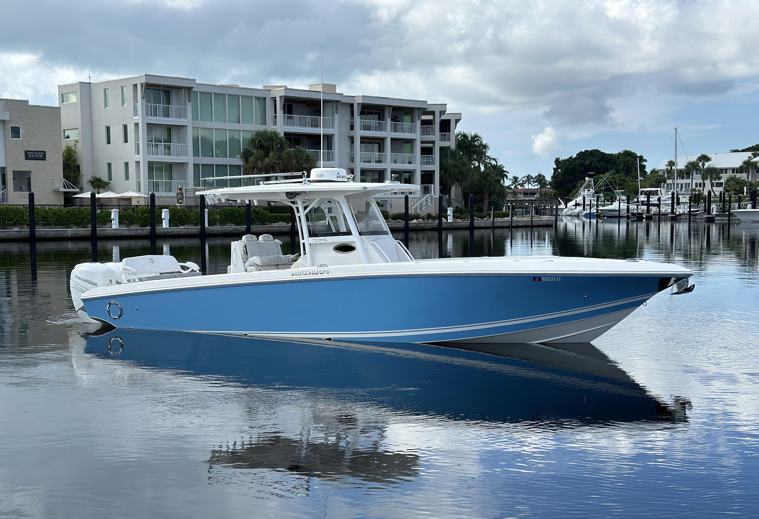 Fountain boats for sale store